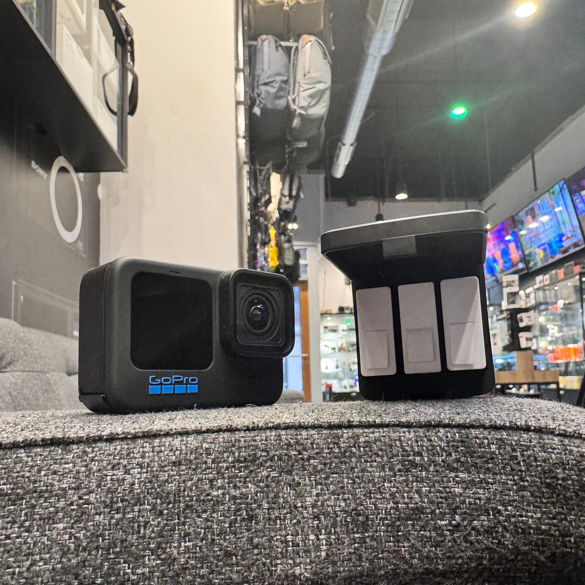 (USED) GoPro Hero 11 Black with 3 Batteries & Charger – IMPULSE