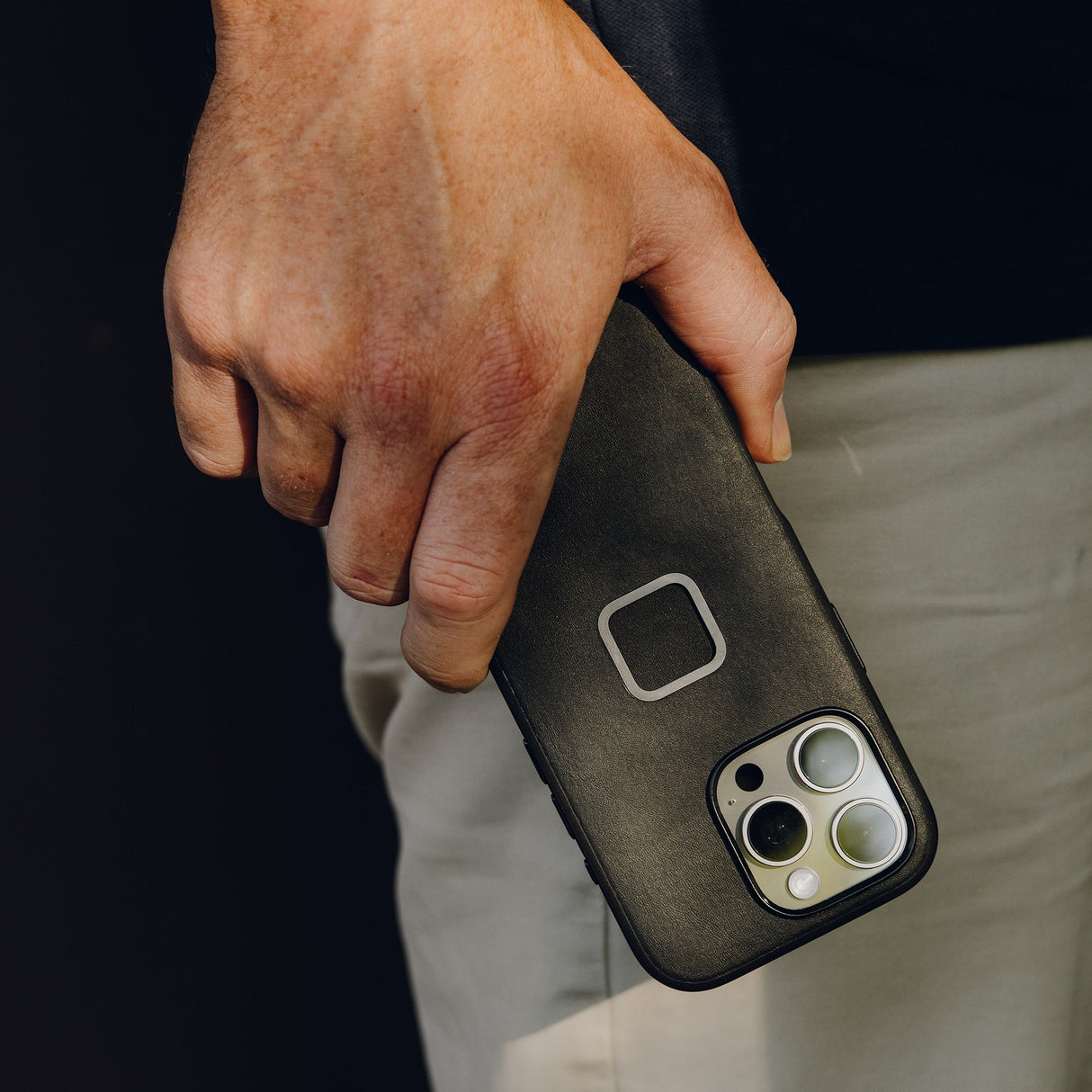 Everyday Clarino Case | iPhone 16 Pro Max Black – IMPULSE